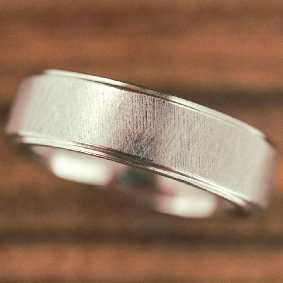 Ridged Titanium Band – Rugged Ringwear